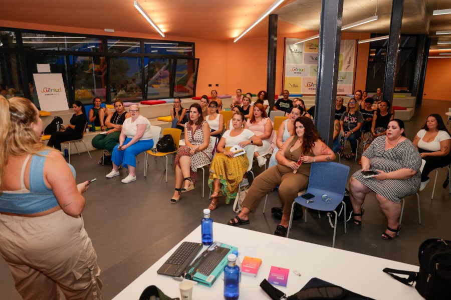 Setenta personas participan en la jornada de sensibilización sobre la ...